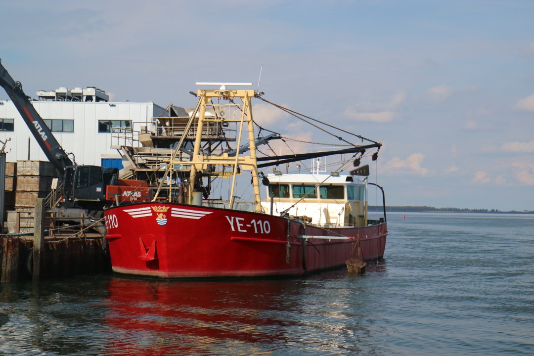 De Oesterij & de boot op, Yerseke, Zeeland – Eat Well Travel Often